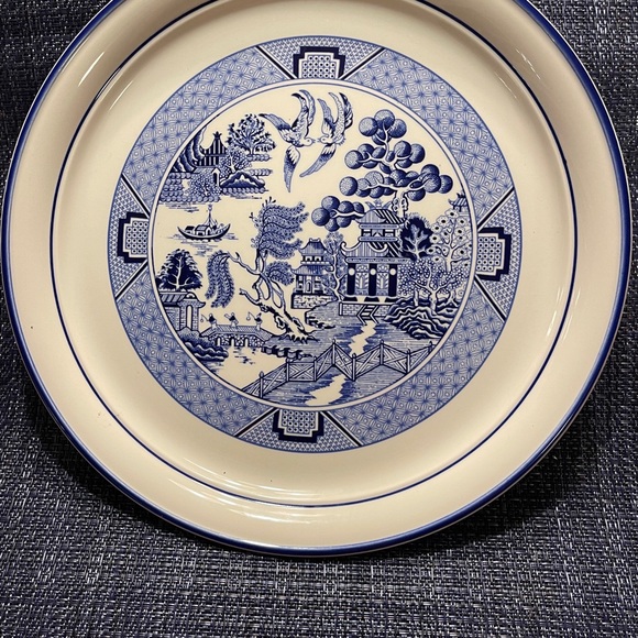 Arklow Pottery of Ireland | Accents | Rare Blue Willow Pattern By ...